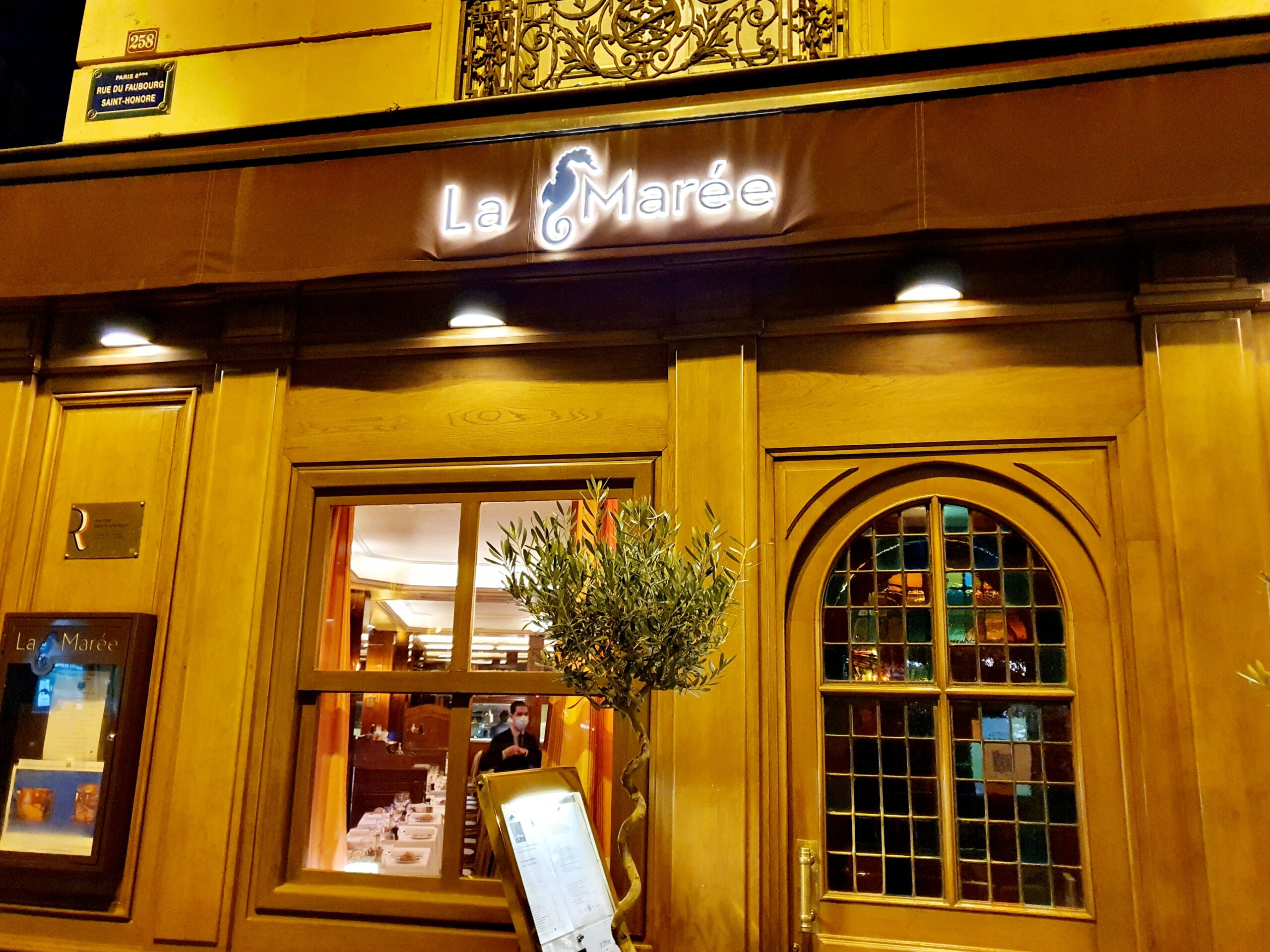 La Marée restaurant in Paris - Great fish dishes - Agent luxe blog